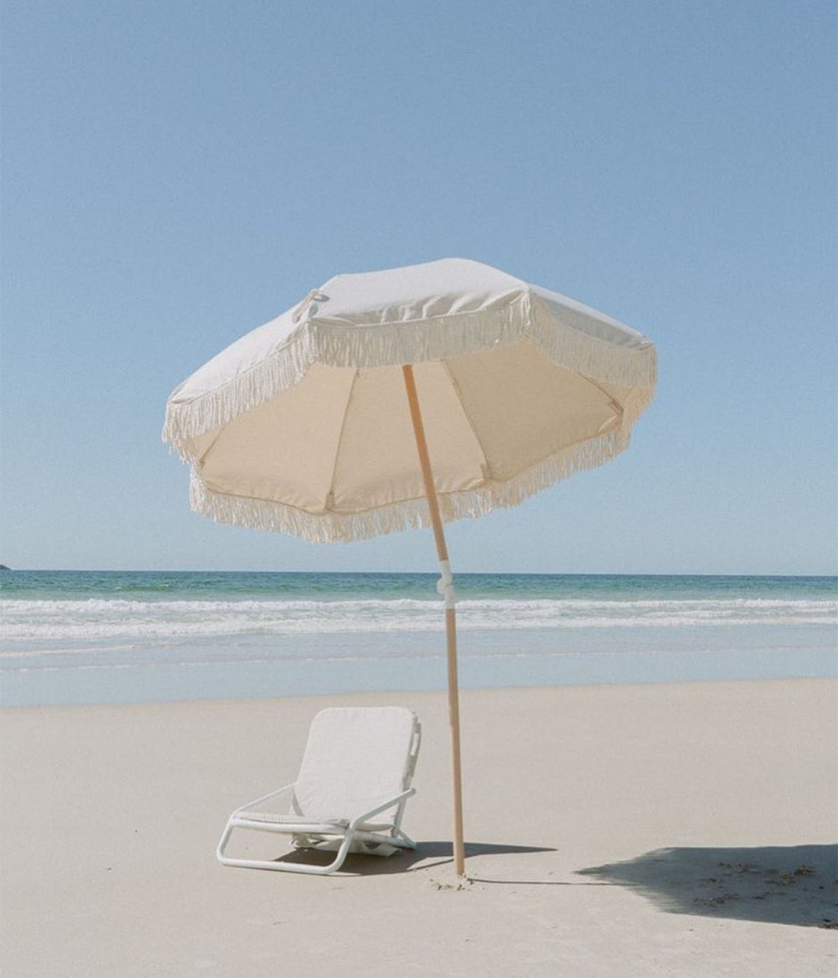 Dunes Vintage Beach Umbrella | Sunday Supply Co.